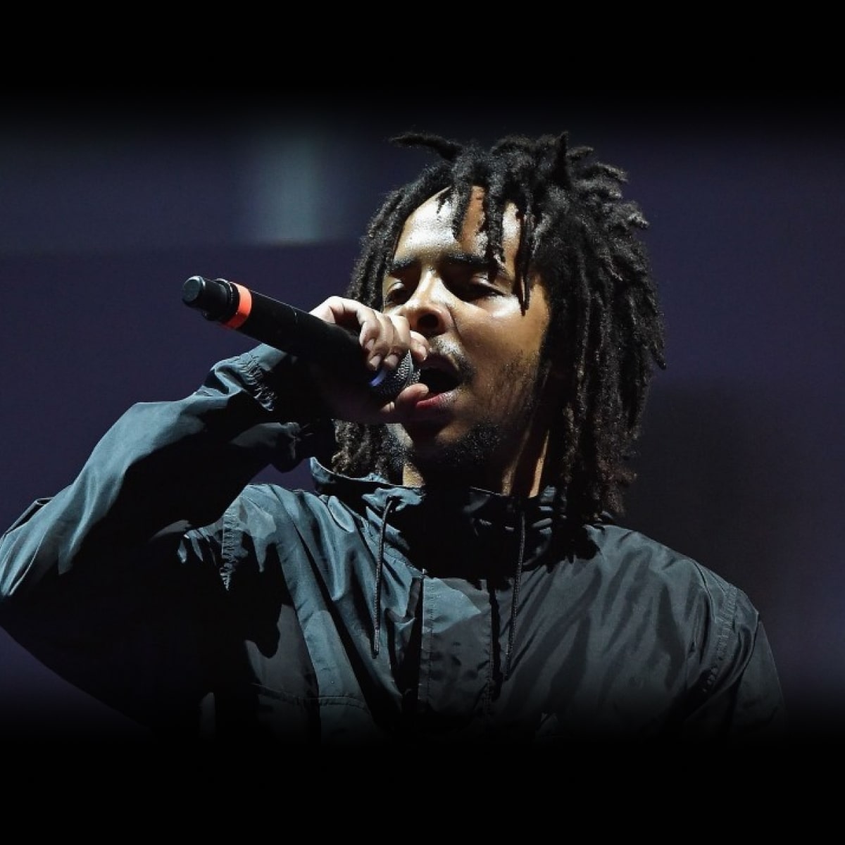 Kanye West - Age, Bio, Birthday, Family, Net Worth | Famous Peple