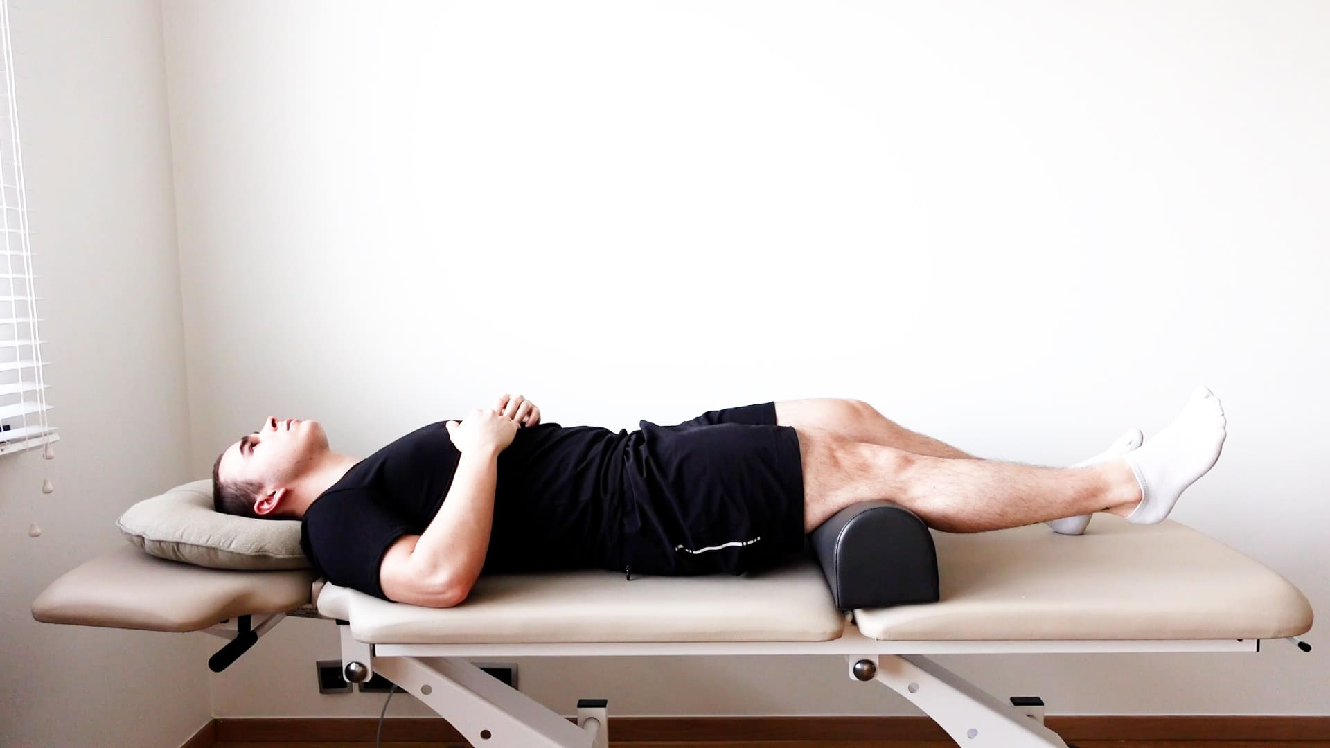 Vidéo d'exercice - Etirement nerf médian contre mur