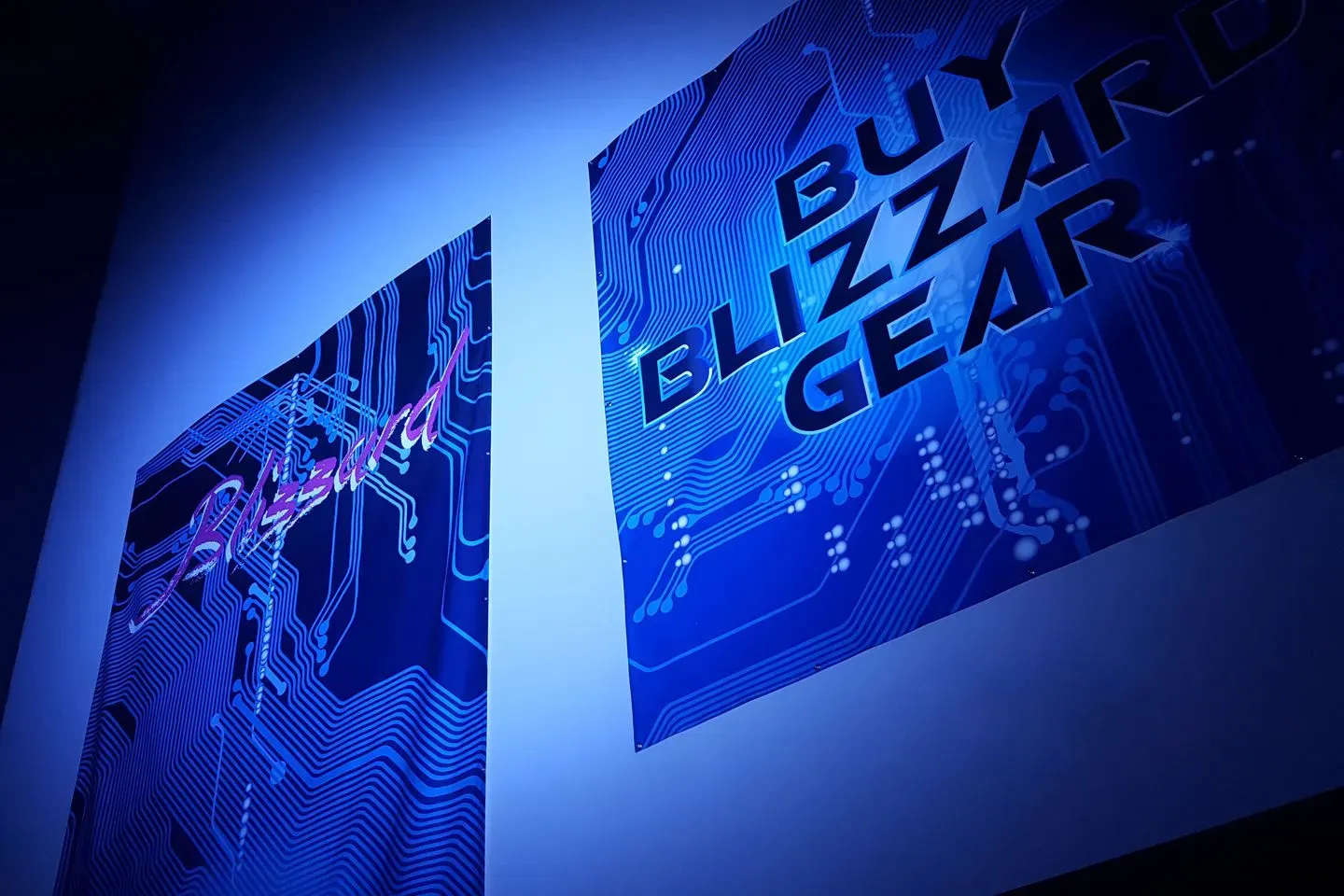 TOURNado™ WiMAX EXA RGBW Outdoor-Rated Wash | Blizzard Lighting