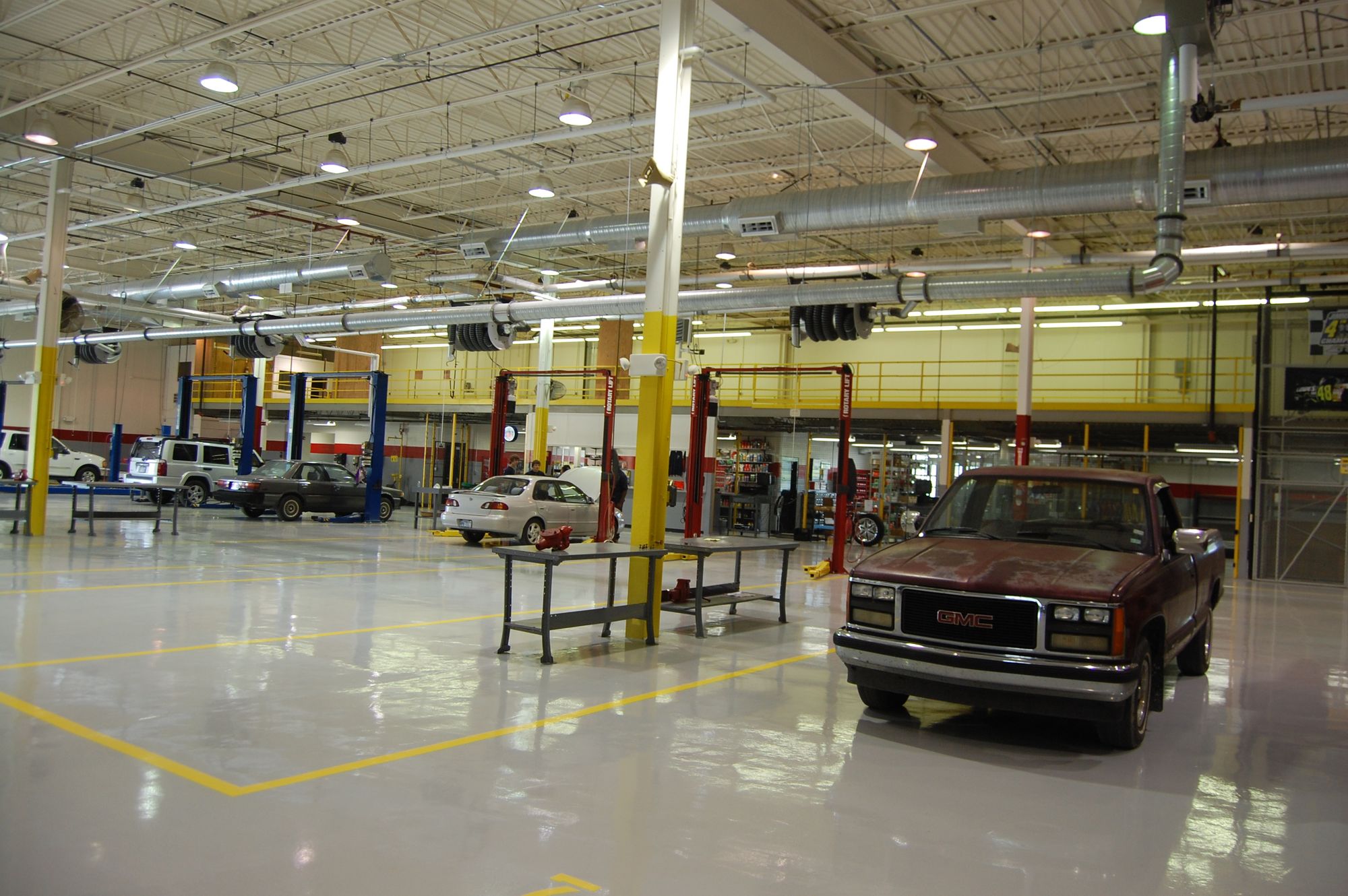 Iredell-Statesville Schools Transportation Technology Center - Educational