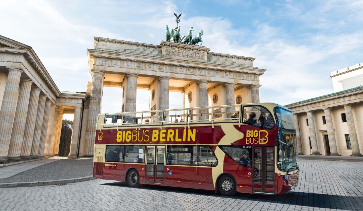 Big Bus Tours Review: Should You Just Hop On, Hop Off?