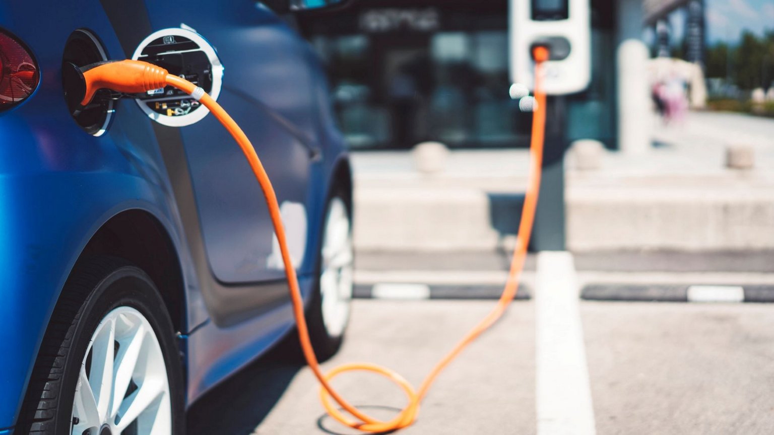 10 Reasons Why Electric Vehicles Are the Future of Transportation
