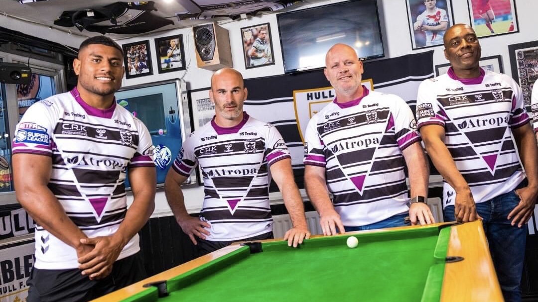 Hull College Tutor Helps Hull FC Launch Magic Weekend Kit