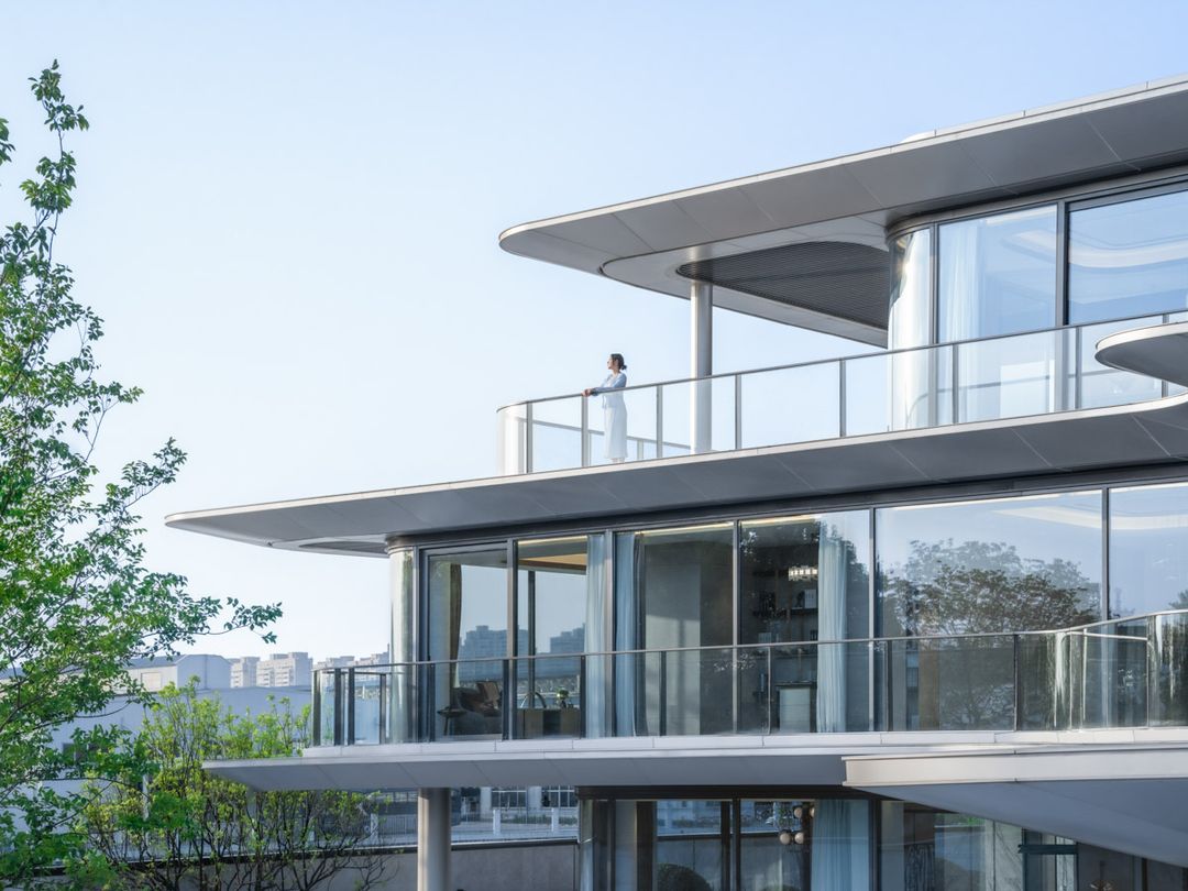 Ripples on the Shore | LYCS Architecture