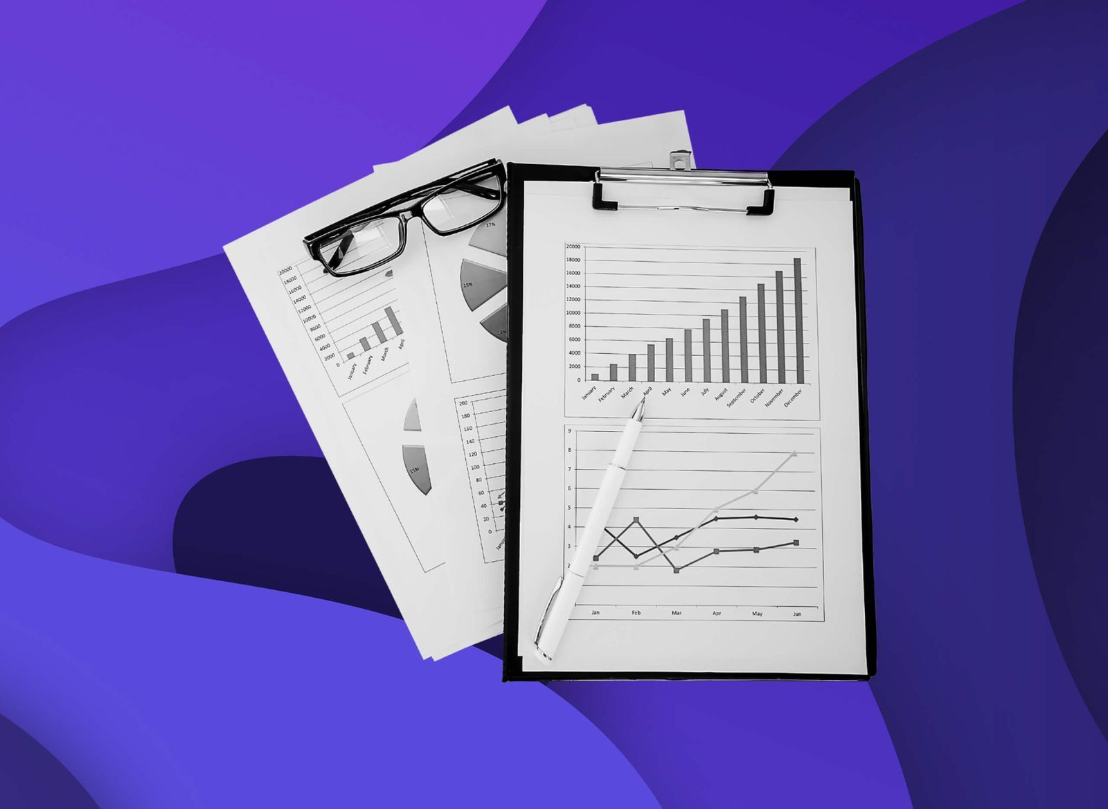 How To Implement The Balanced Scorecard Framework (With Examples)