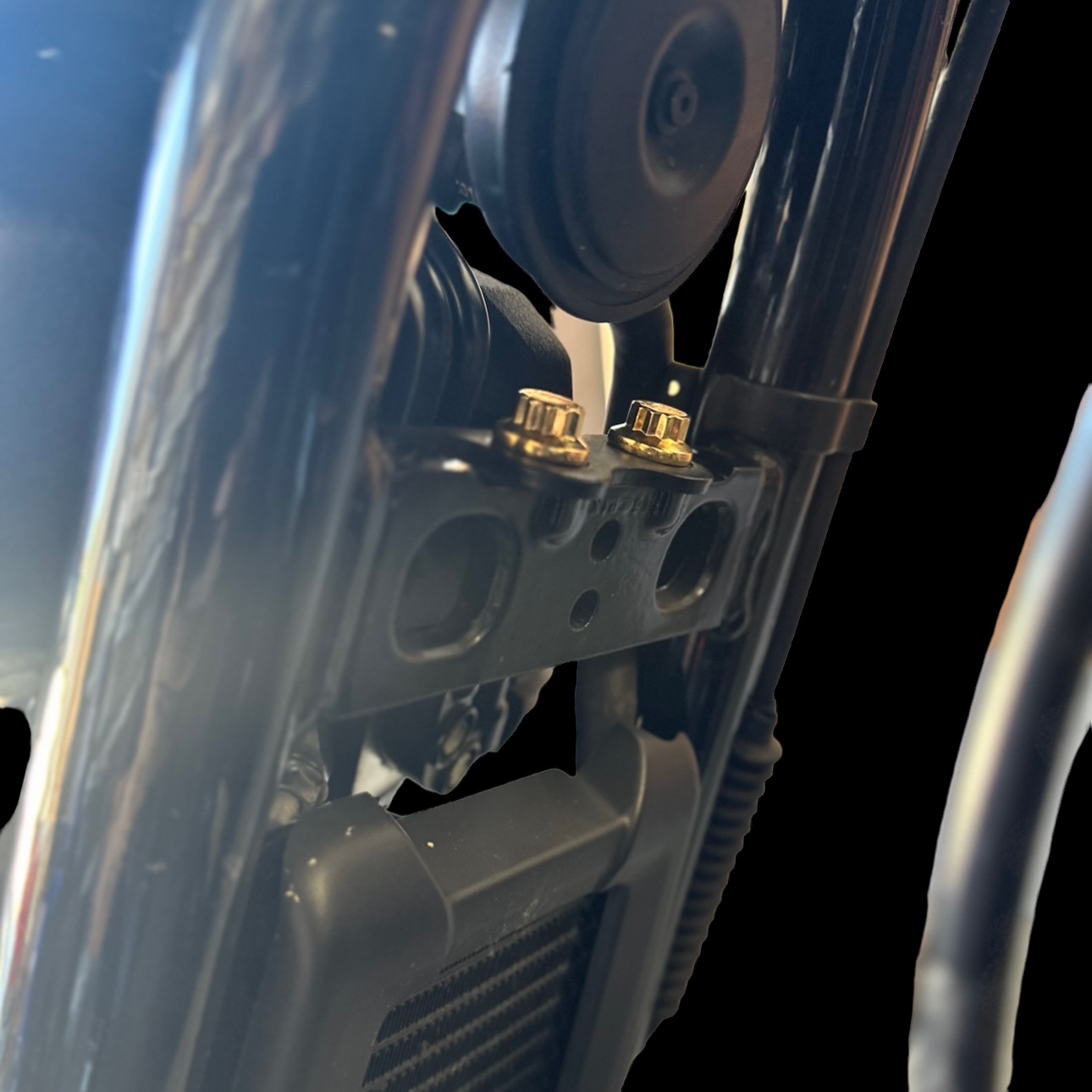 18+ Softail M8 Top Motor Mount ARP Kit