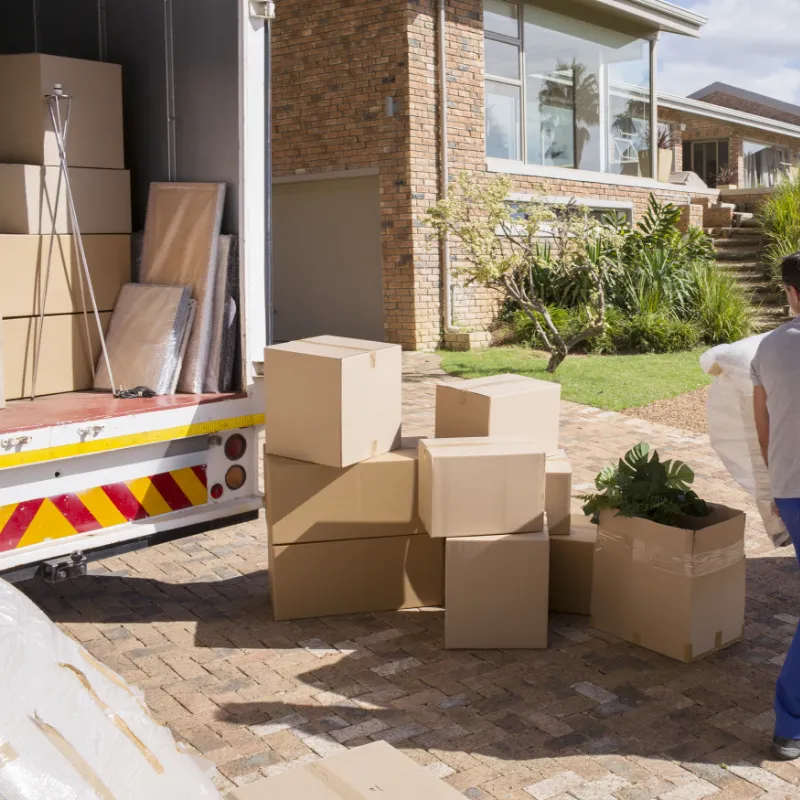 Removalist Sydney | Residential & Commercial Movers | Moves & More