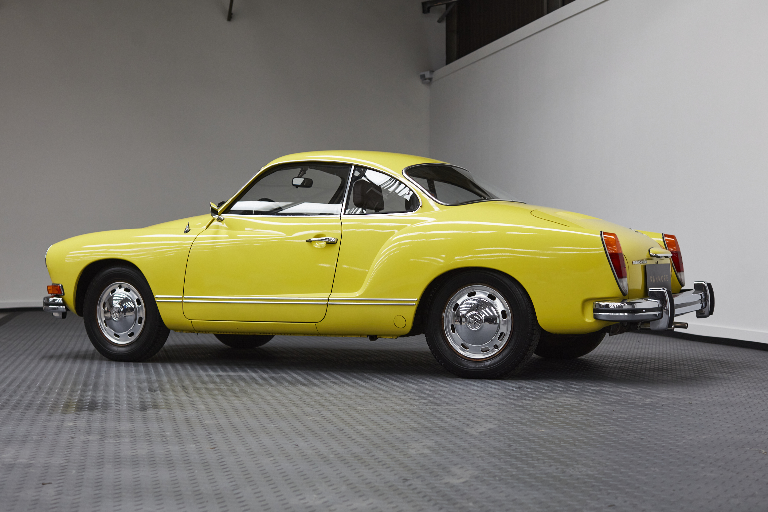 1976 Karmann Ghia