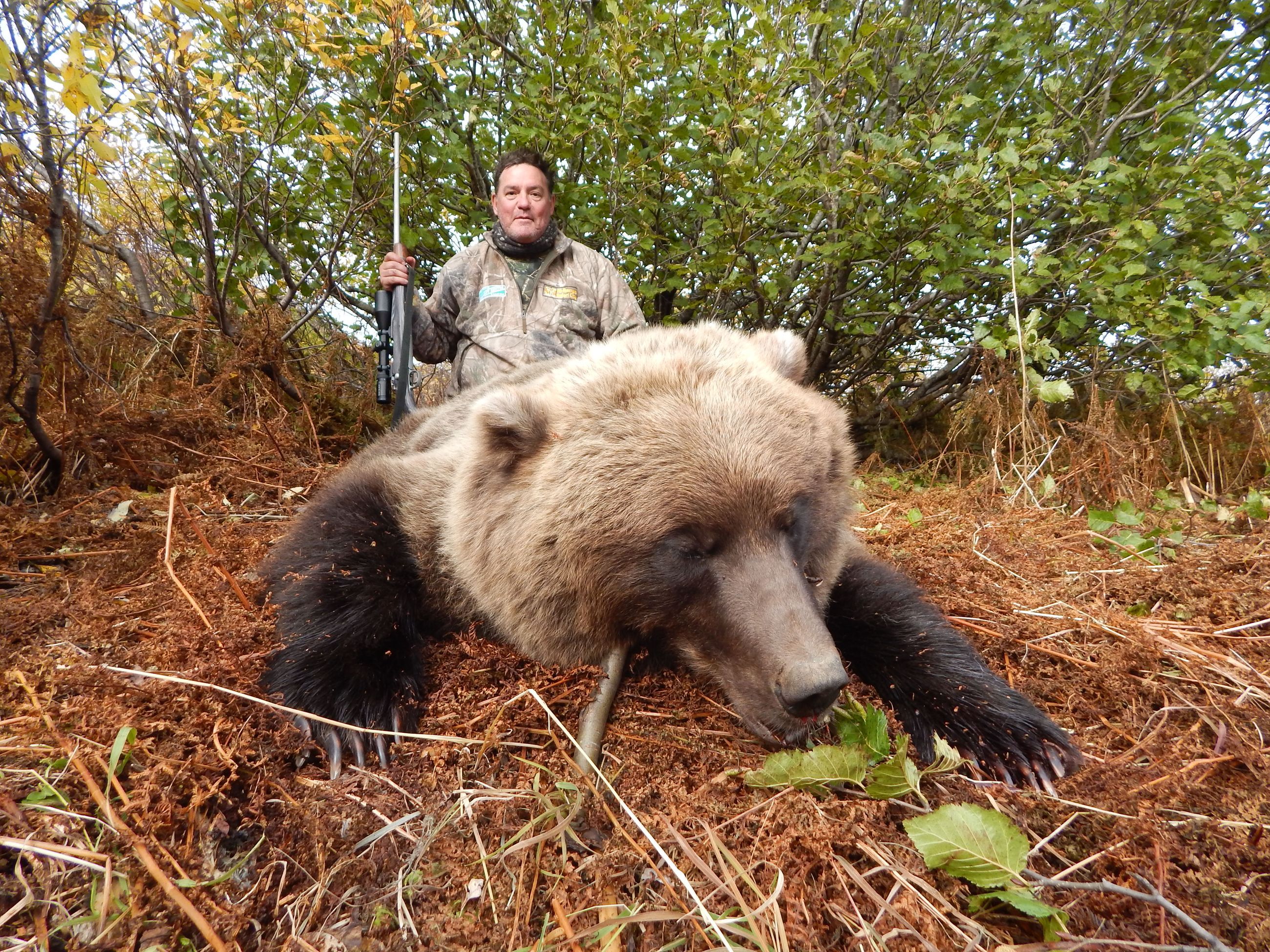 Brown Bear Hunting - Shoshone Adventures