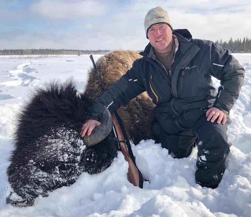 Hunting in Alberta Hunting - Shoshone Adventures