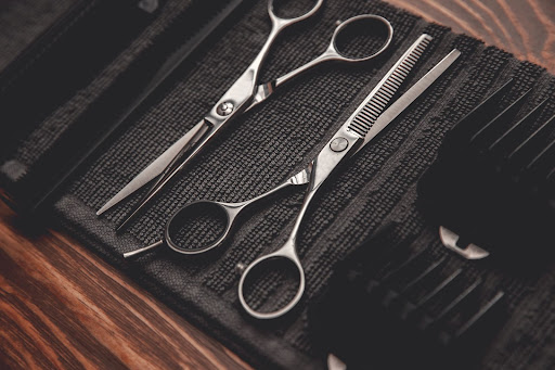 7 Must-Have Barber Tools & Equipment | SQUIRE