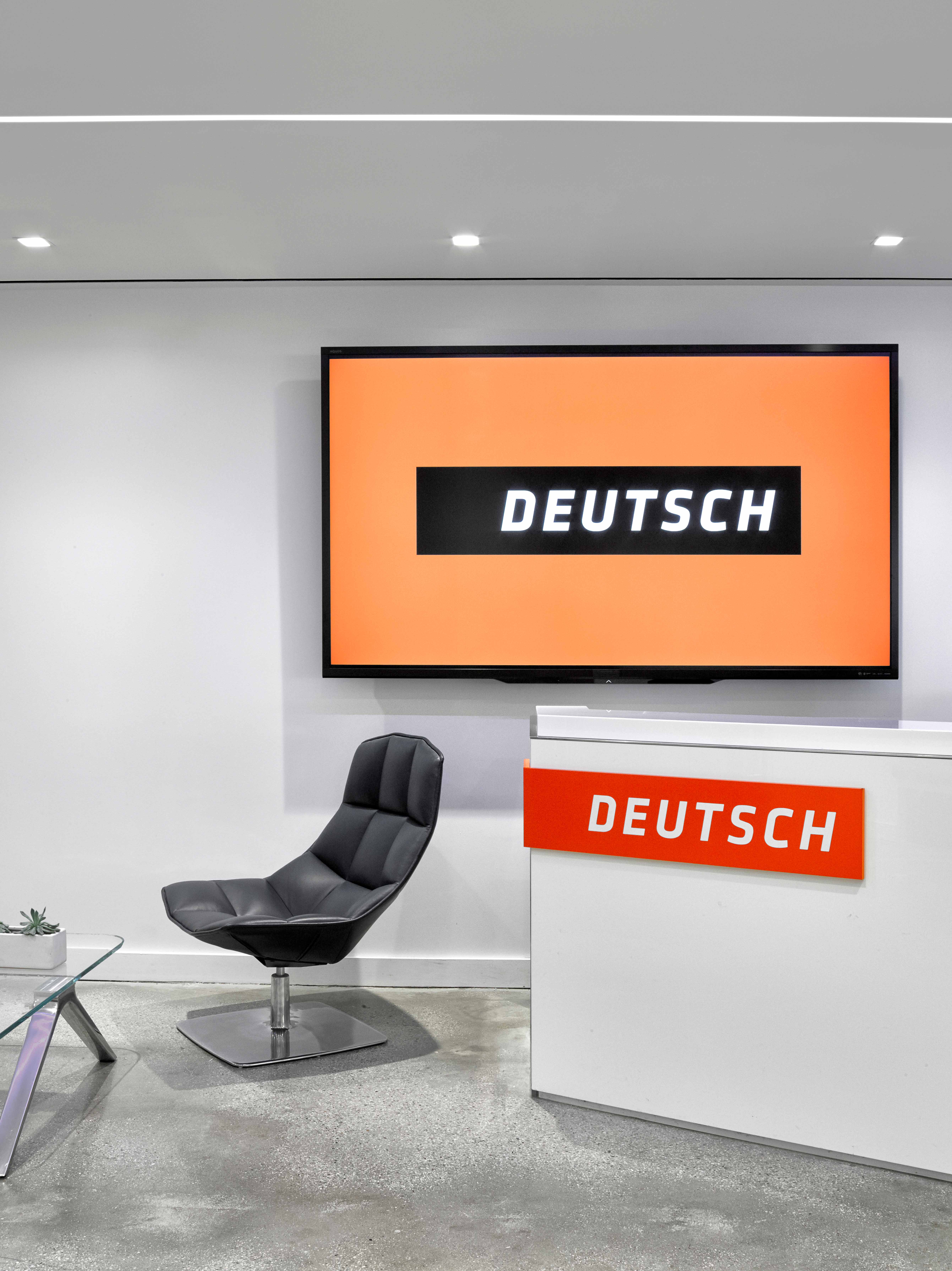 Deutsch Headquarters | Spectorgroup