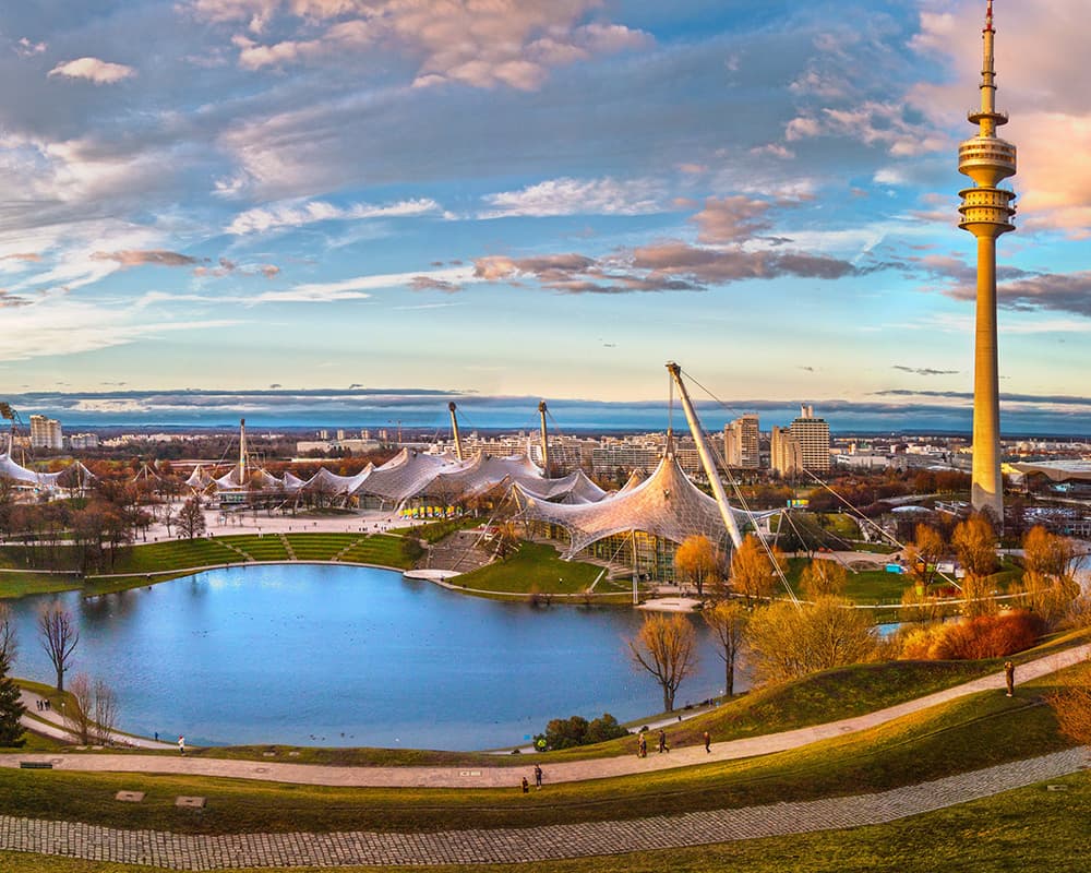 Metatron Tattoo & Piercing Studio & Beauty Studio in München | Tattoola.de