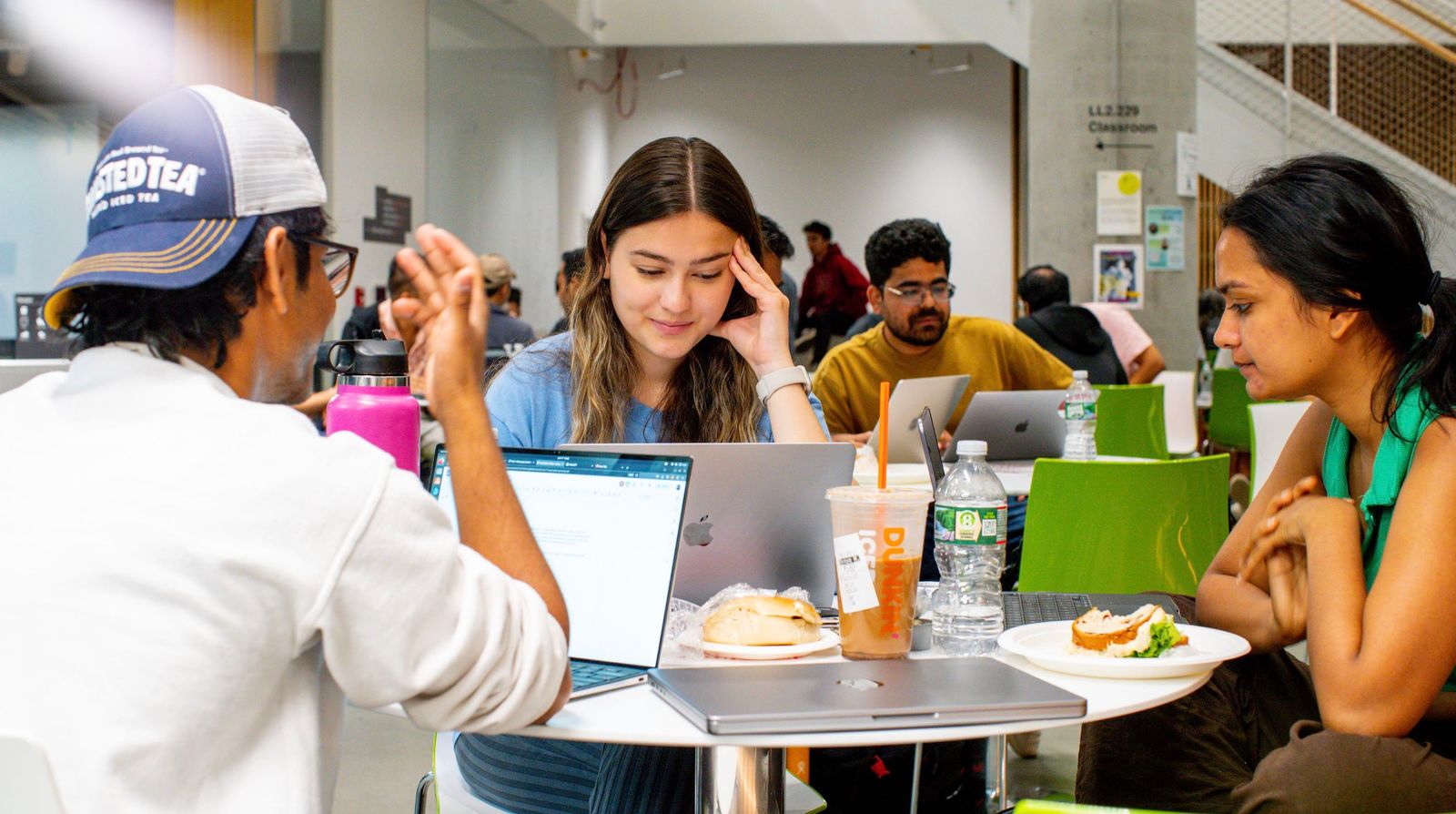 Learn about web3 and earn | EasyA