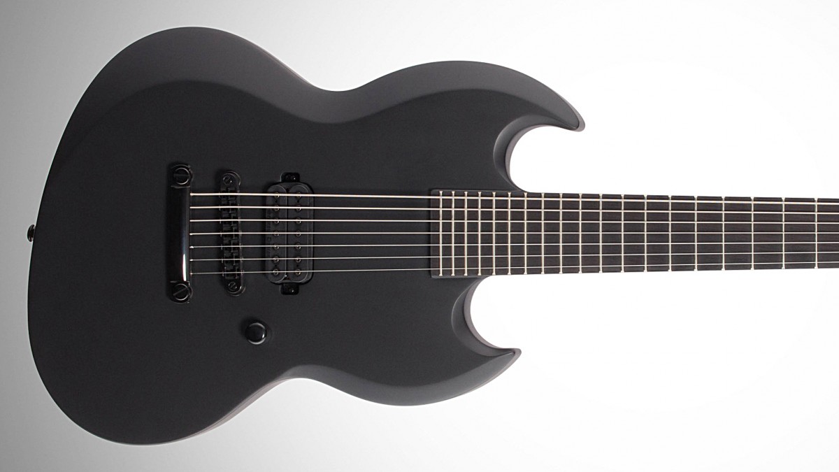 LTD VIPER 7 BLACK METAL - Du metal dans une robe de satin