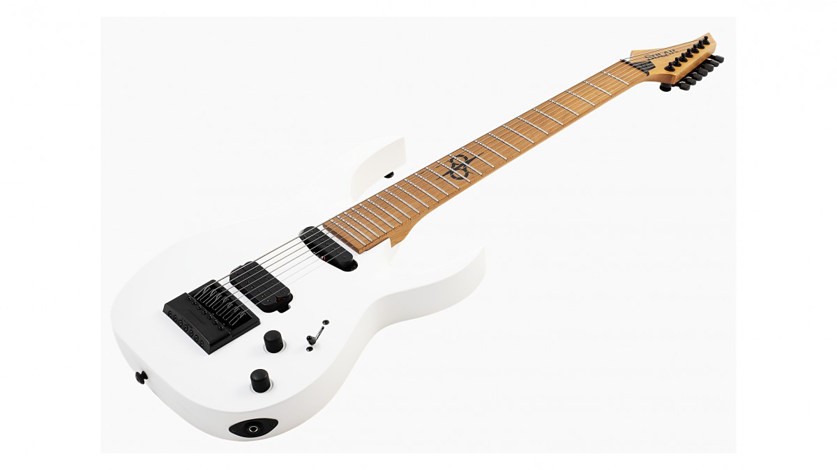 SOLAR GUITARS - AB1.7W, la nouvelle 7-cordes de la marque