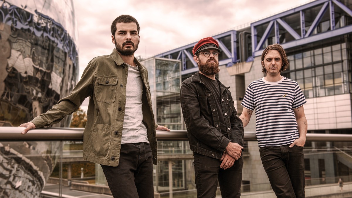 LITTLE JIMI - Three imaginary boys