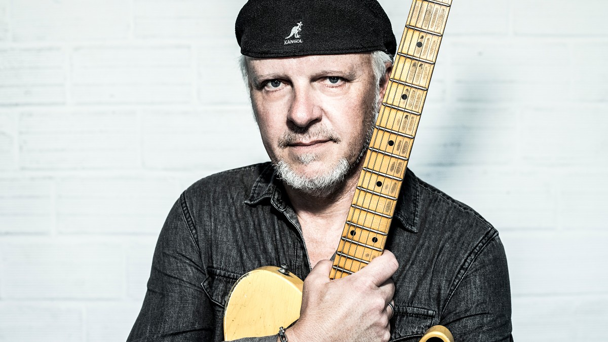 FRED CHAPELLIER - Droit au but