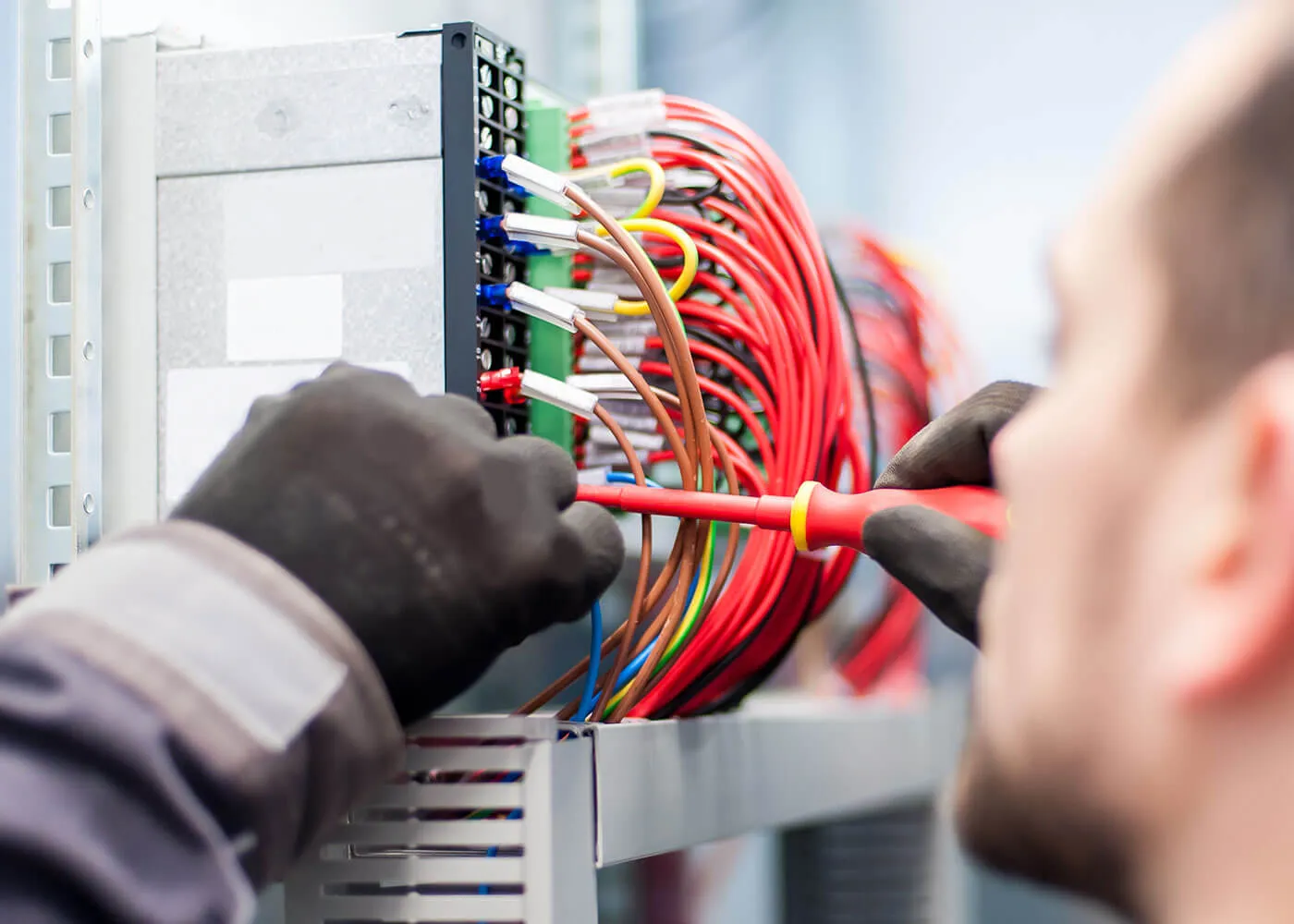 Electrician Sydney | Top Electrical Contractor | Hello Electrical