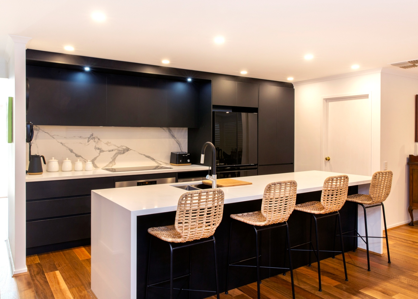 Kitchen Portfolio | Uzit Kitchens & Robes Adelaide