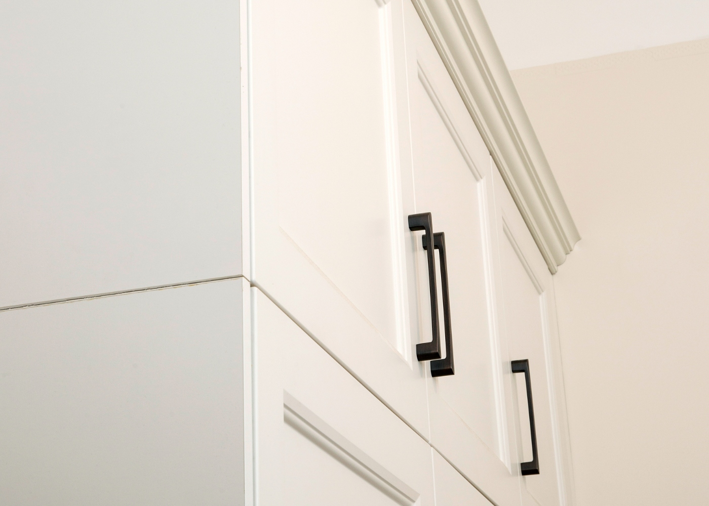 Wardrobes Portfolio | Uzit Kitchens & Robes Adelaide
