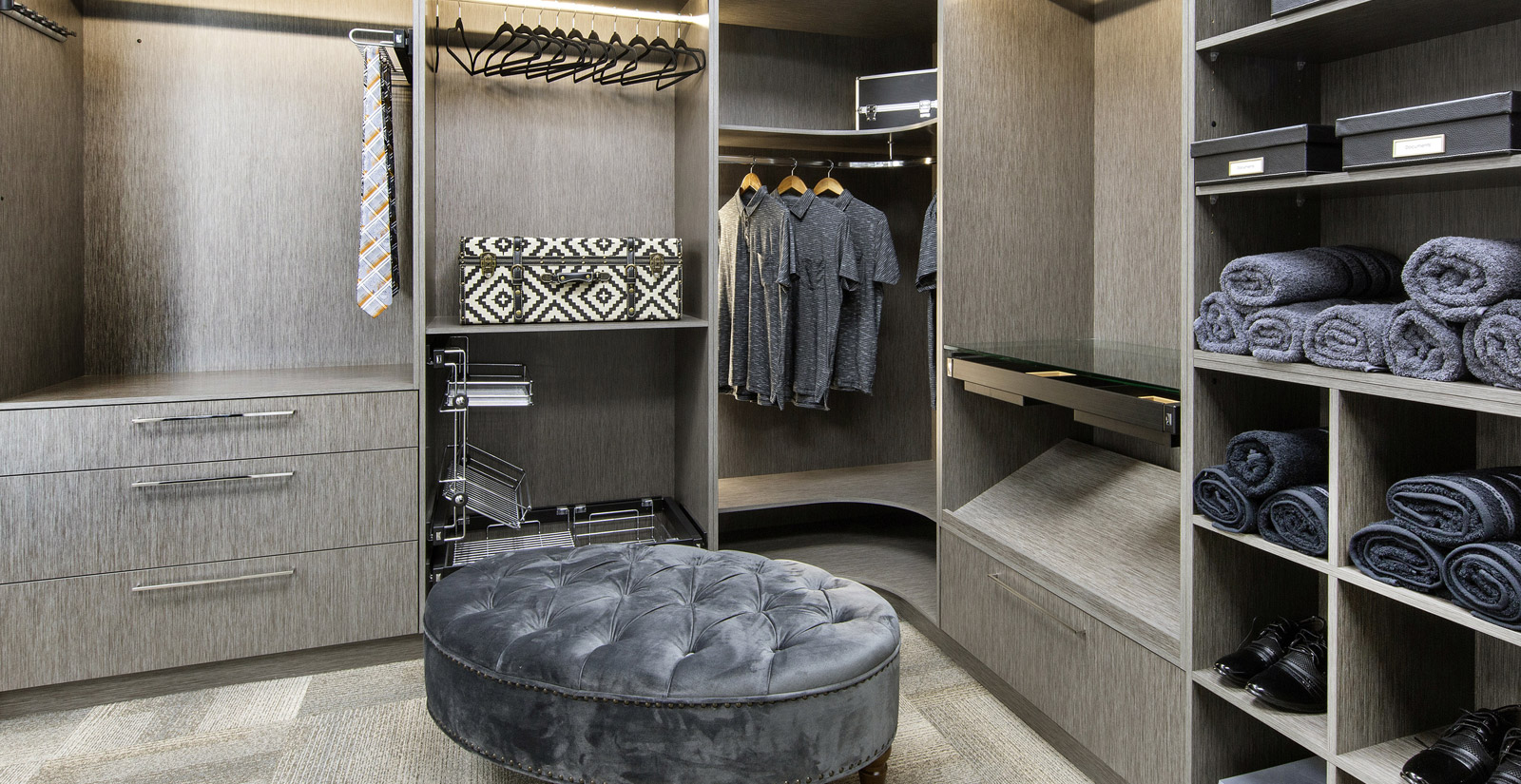 Walk in Robes in Adelaide | Uzit Kitchens & Robes