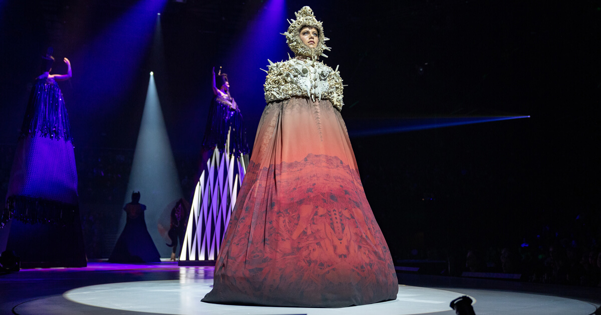 Fera Dei, Fifi Colston & Bruce Mahalski, New Zealand | WOW