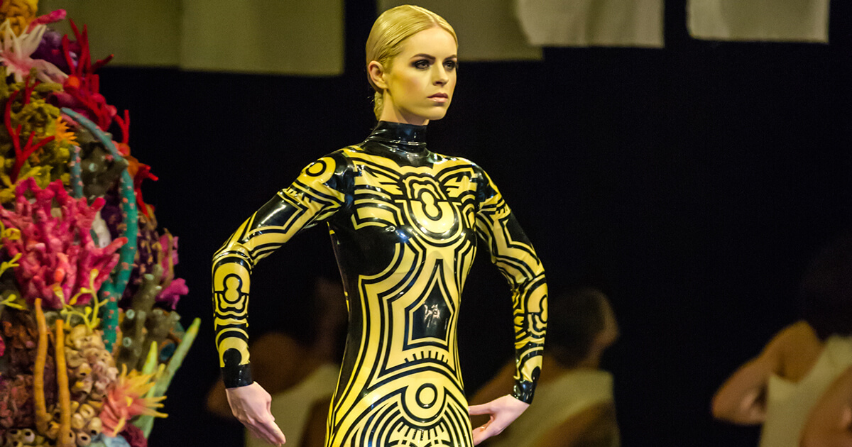 Labyrinth Gown, Ben Gould & Dawn Mostow, United States | WOW