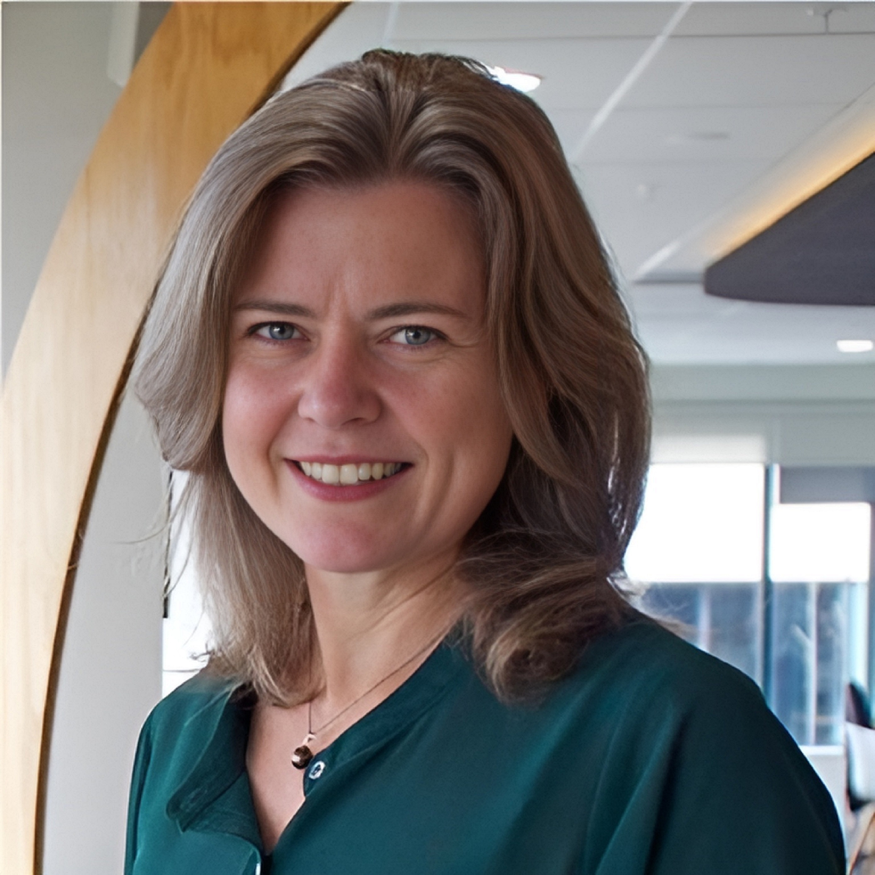 Introducing Dr. Penny Kneebone – Piritahi