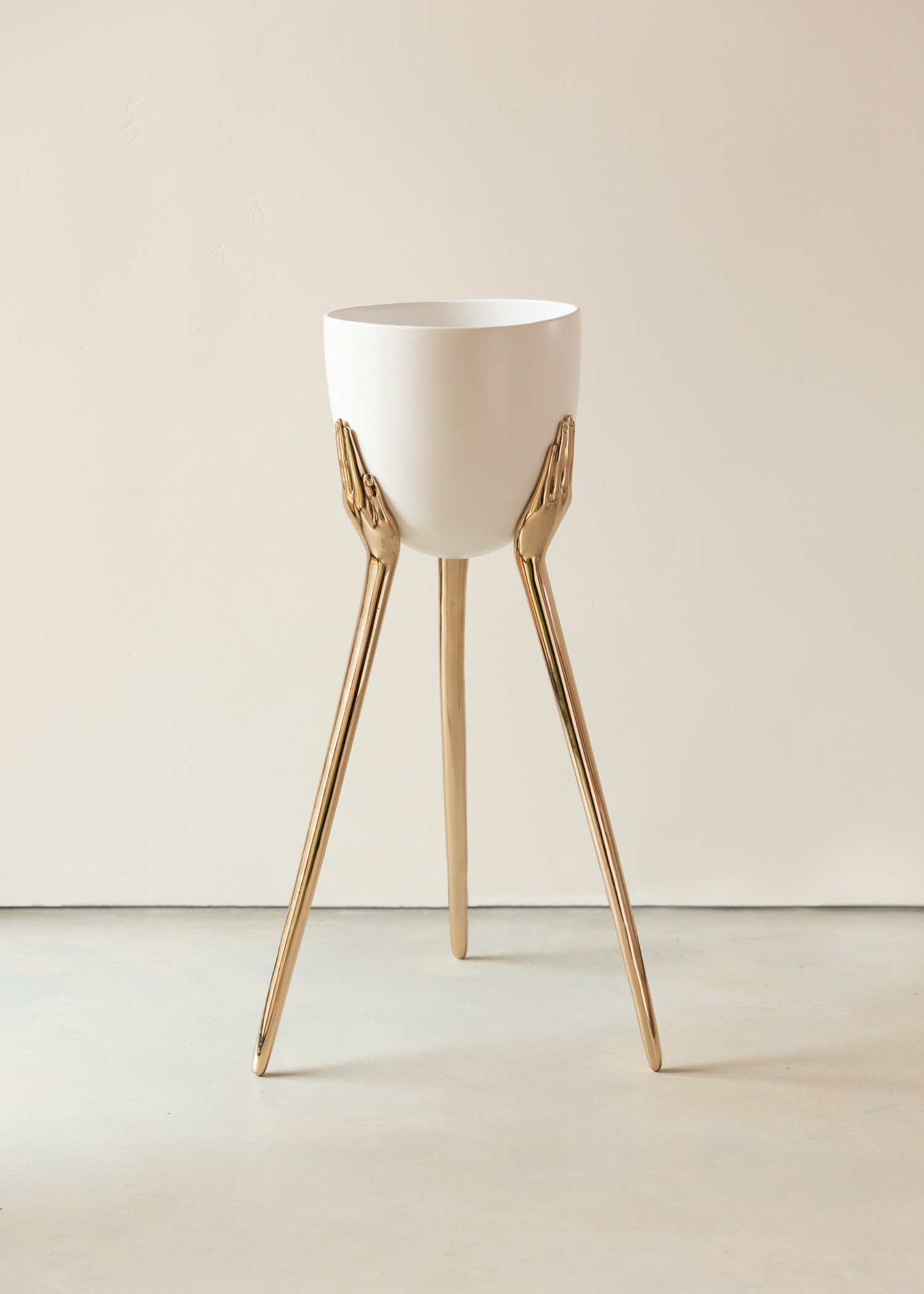 Hand Stand Planter — A Fun Human Inspired Design — minimalgoods